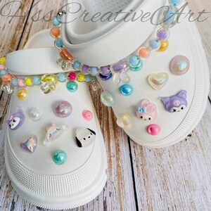 Lovely Cartoon Shoe Charm Set With Chains, Resin Heart Shoe Buckles ...