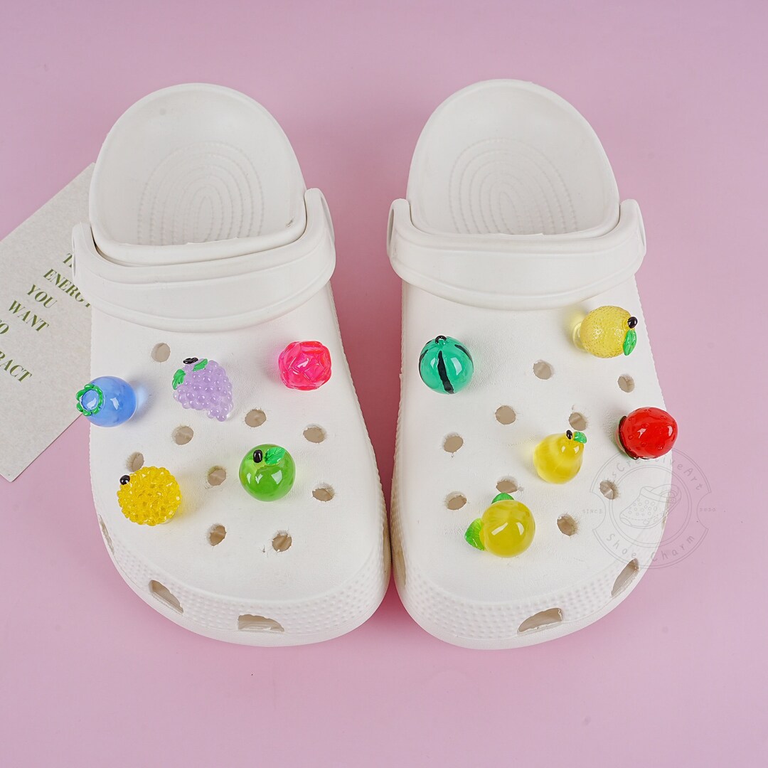 Cute Realistic 3D Fruits Shoe Charm, Novelty Luminous Fruits Shoe ...