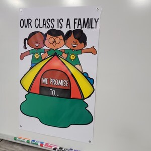Class Rules and Expectations: We Are a Family Anchor Chart [hard Good ...