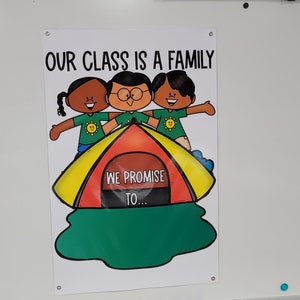Class Rules and Expectations: We Are a Family Anchor Chart [hard Good ...