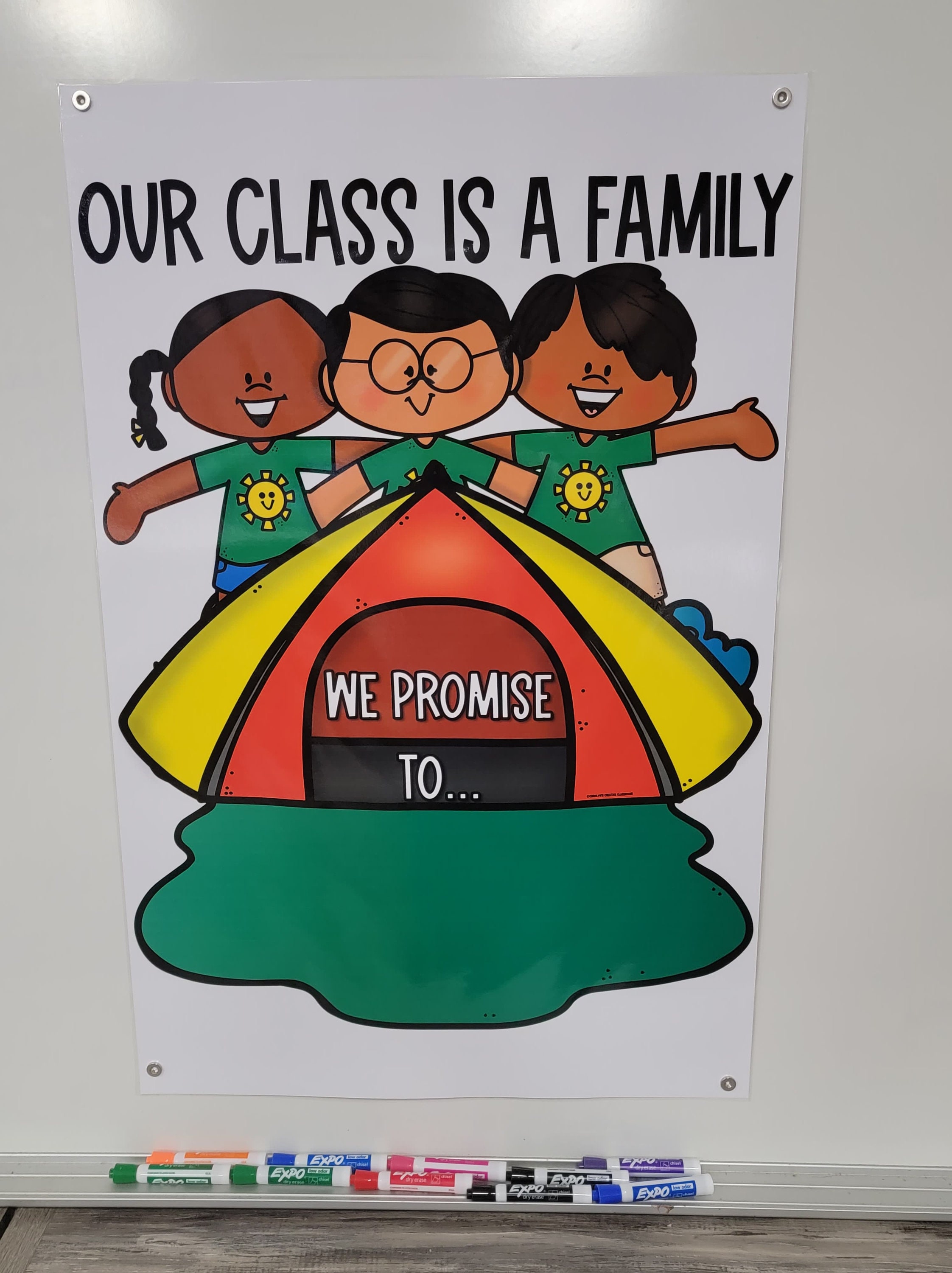 Class Rules and Expectations: We Are a Family Anchor Chart [hard Good ...