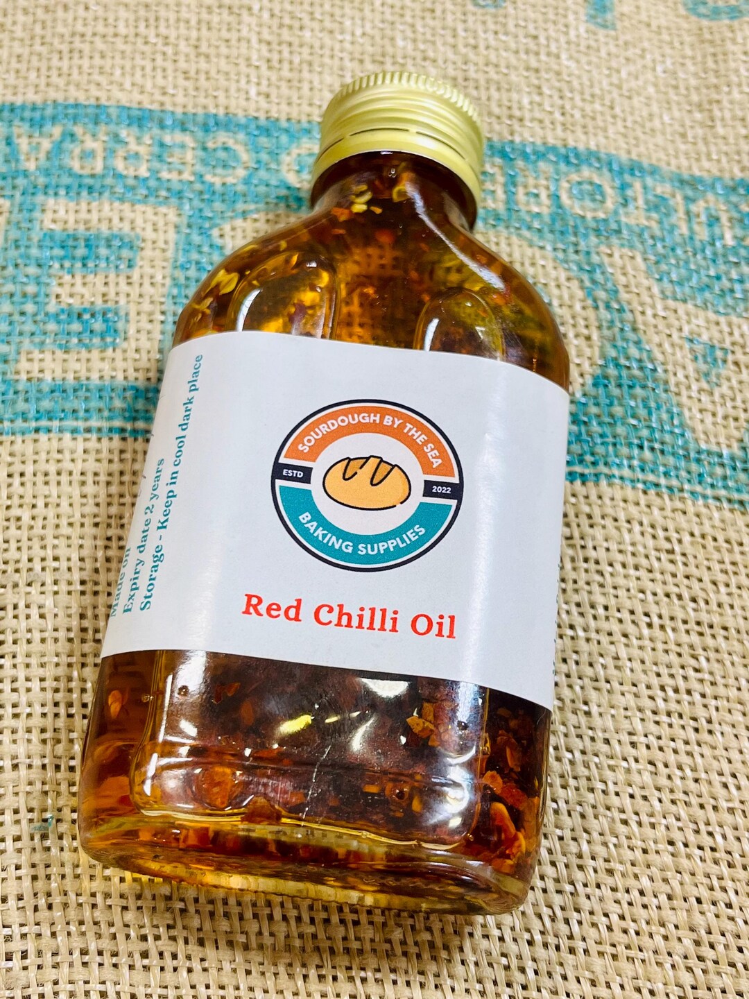 Premium Sussex Chilli & Sea Salt Oil - From Crushed Dried Chillies and ...