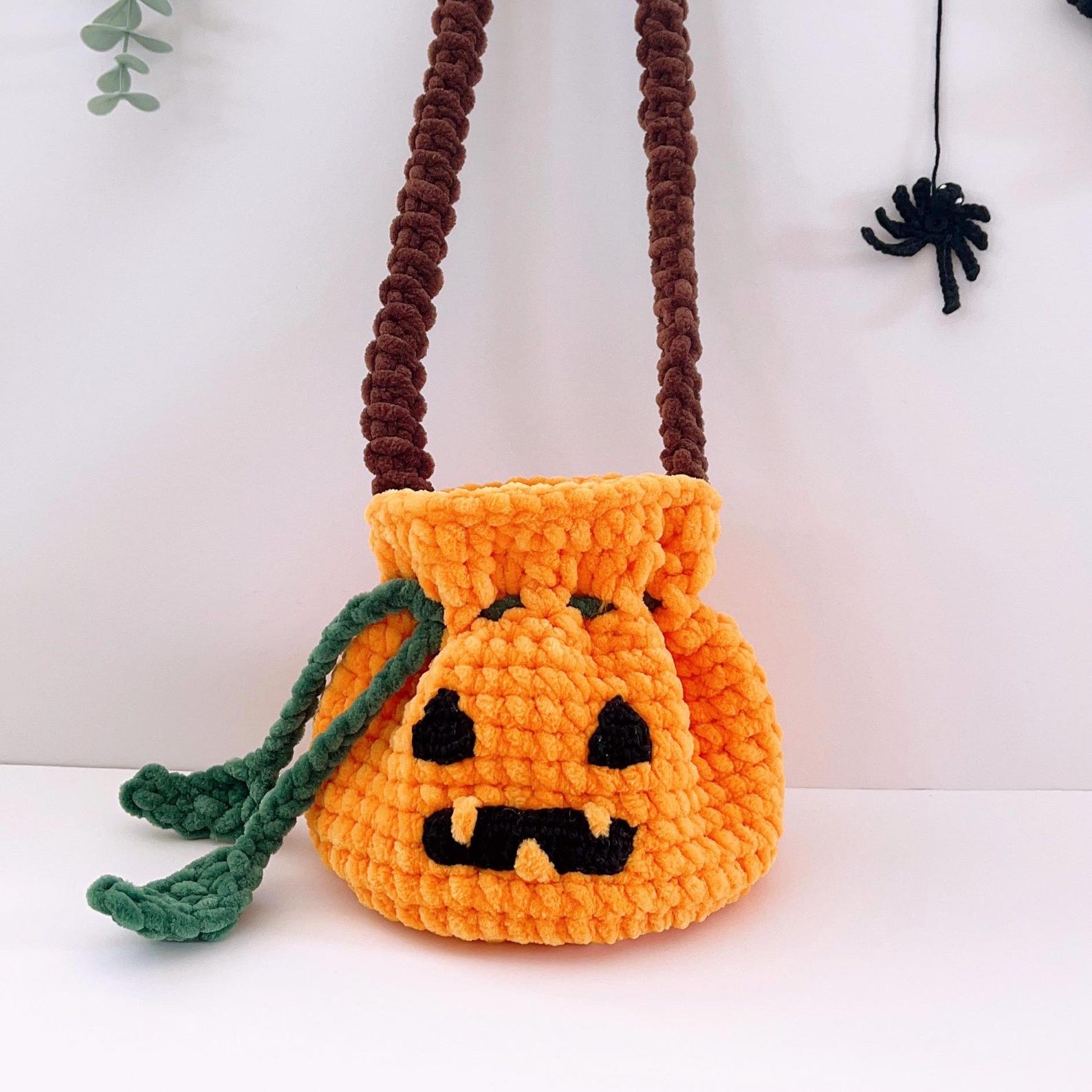 Crochet Halloween Bag PATTERN PDF / Trick or Treat Candy Bag / Crochet ...