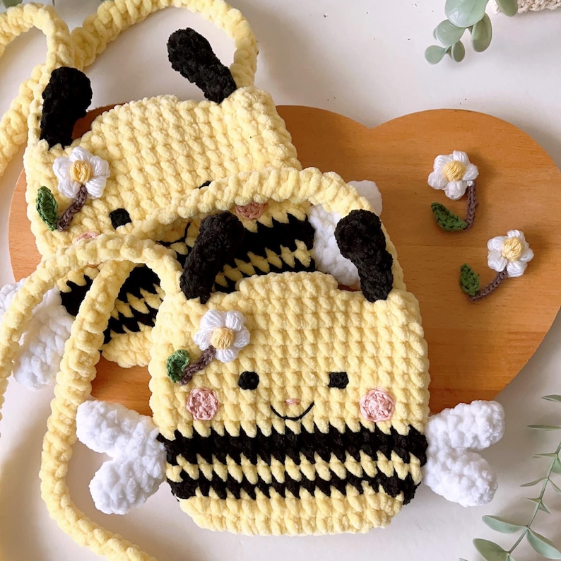 Crochet Bee Bag Pattern for Kids - Handmade Crossbody Bag PDF - Etsy