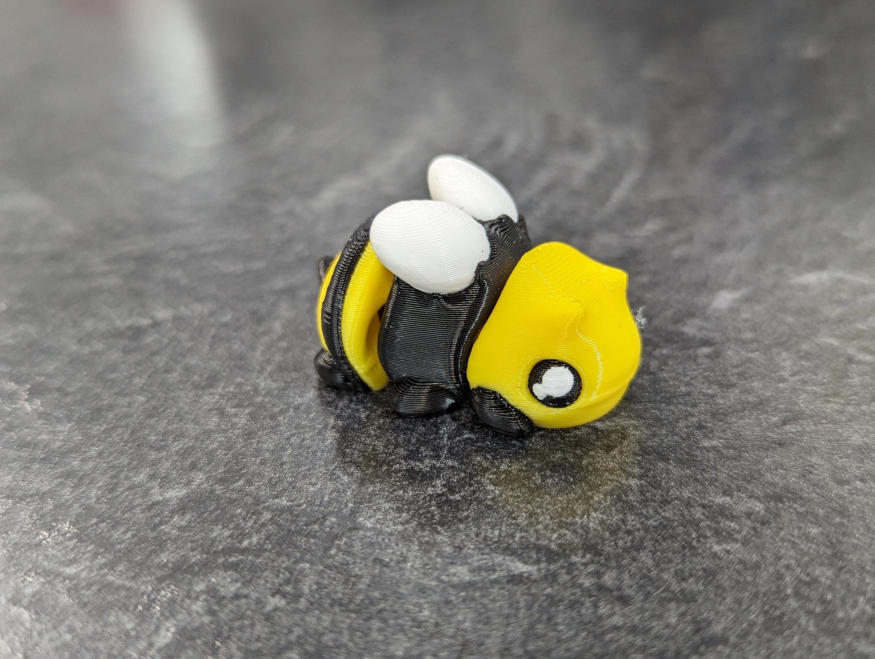 3D Printed Bumble Bee With Hive - Etsy