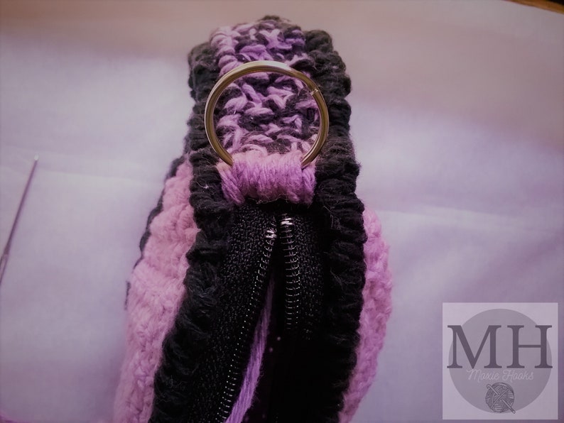 Countess Coffin Wristlet Crochet Pattern, Coffin, Wristlet, Halloween ...