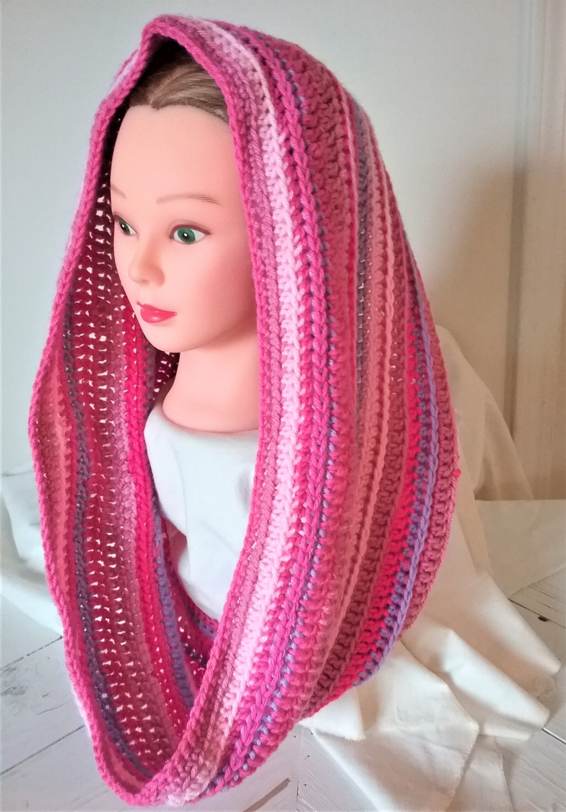Wednesday Enid Snood Crochet Pattern, Creepy, Kooky, Spooky, Bubbly ...
