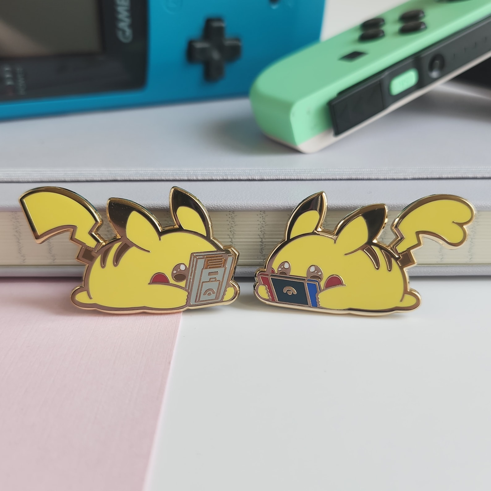Enamel Pins Pikachu Wants to Play - Etsy