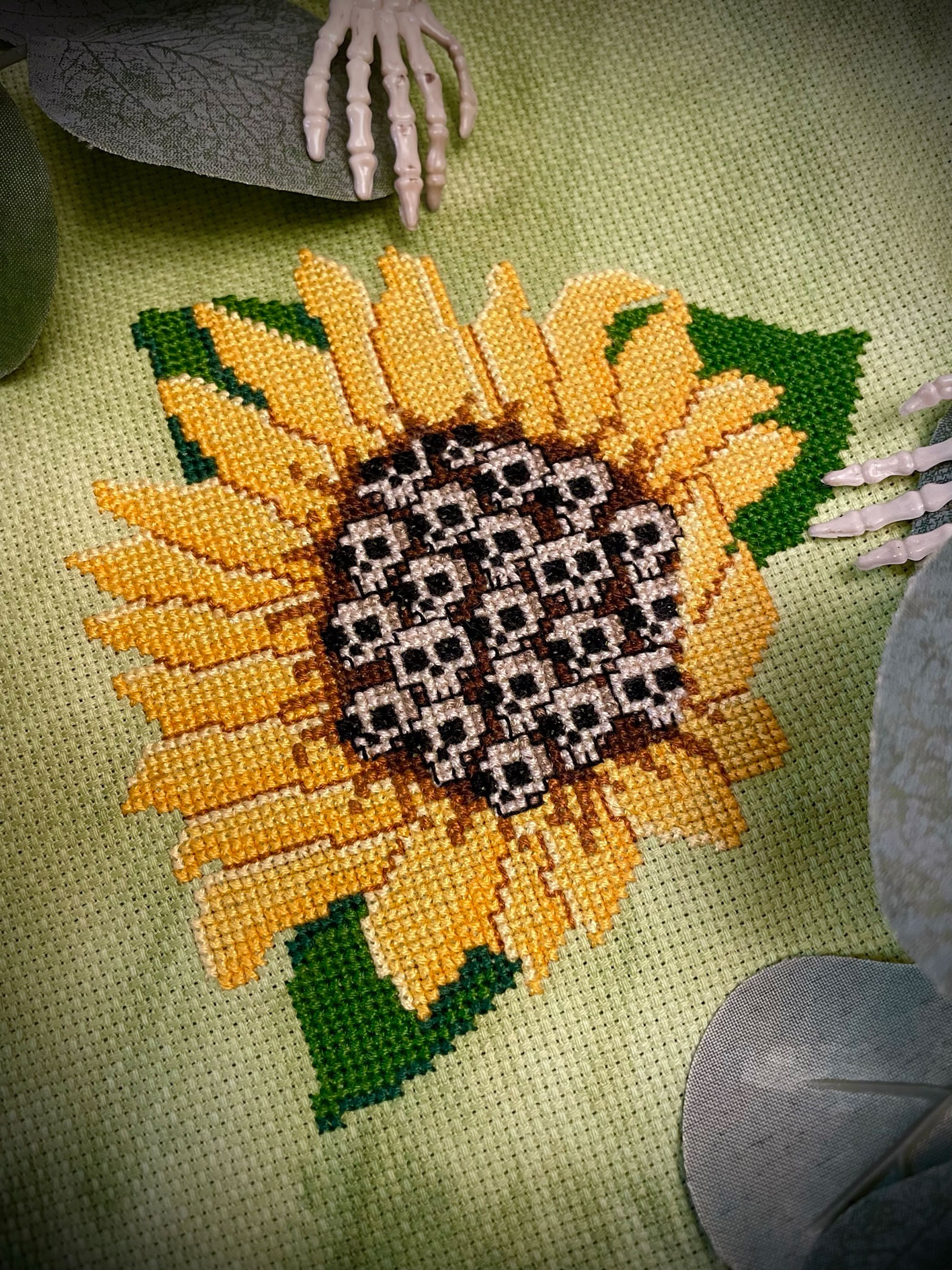 Blooming Skullflower, Spooky Sunflower, Creepy Flower Cross Stitch ...