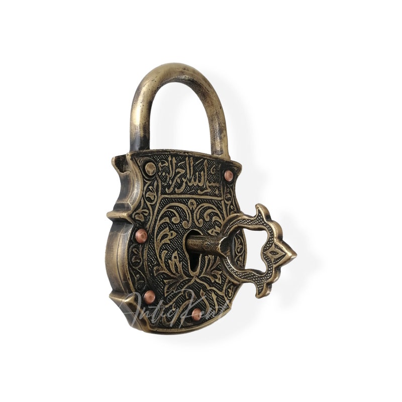 Vintage Lock and Key - Etsy