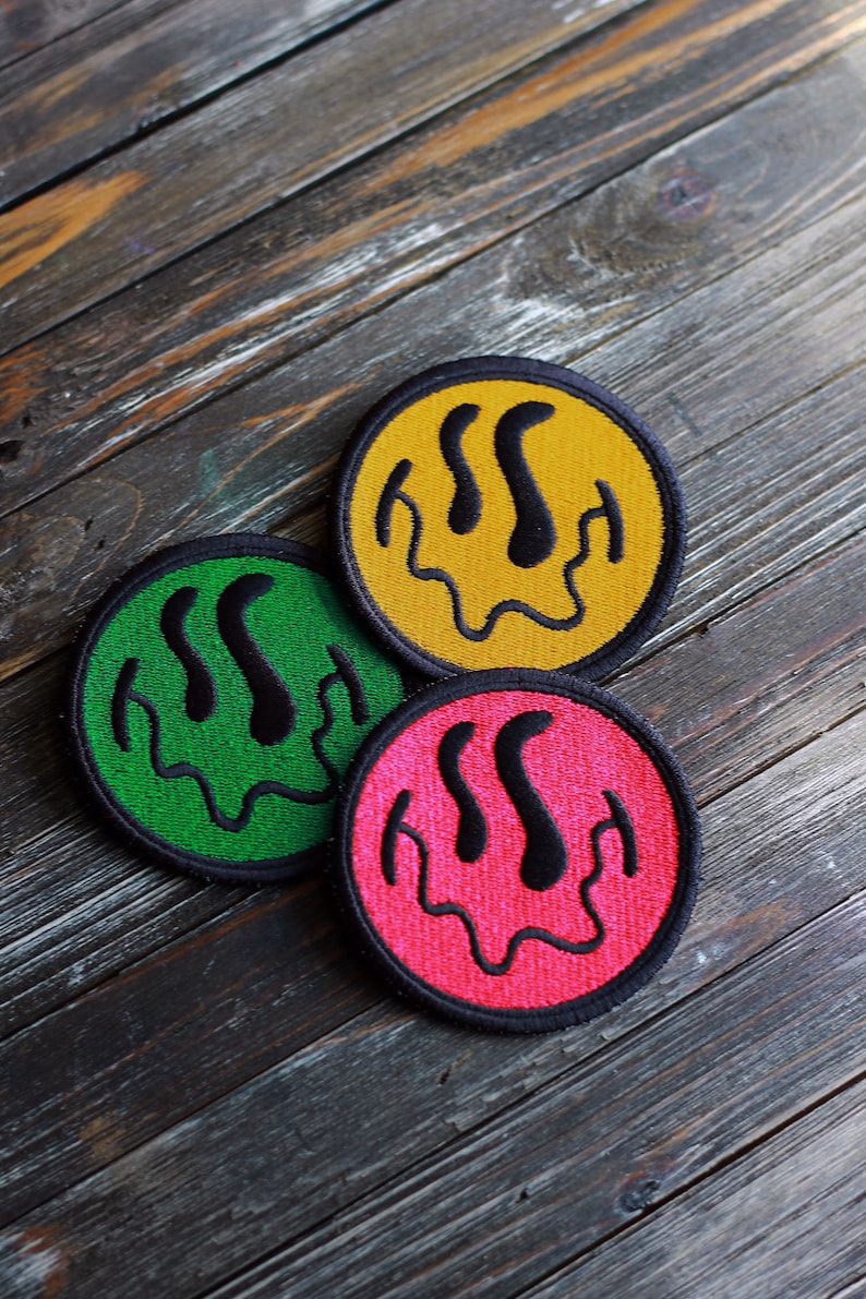 Embroidered Patch Trippy Smiley Face Iron Patches Emoji Trippy Yellow ...
