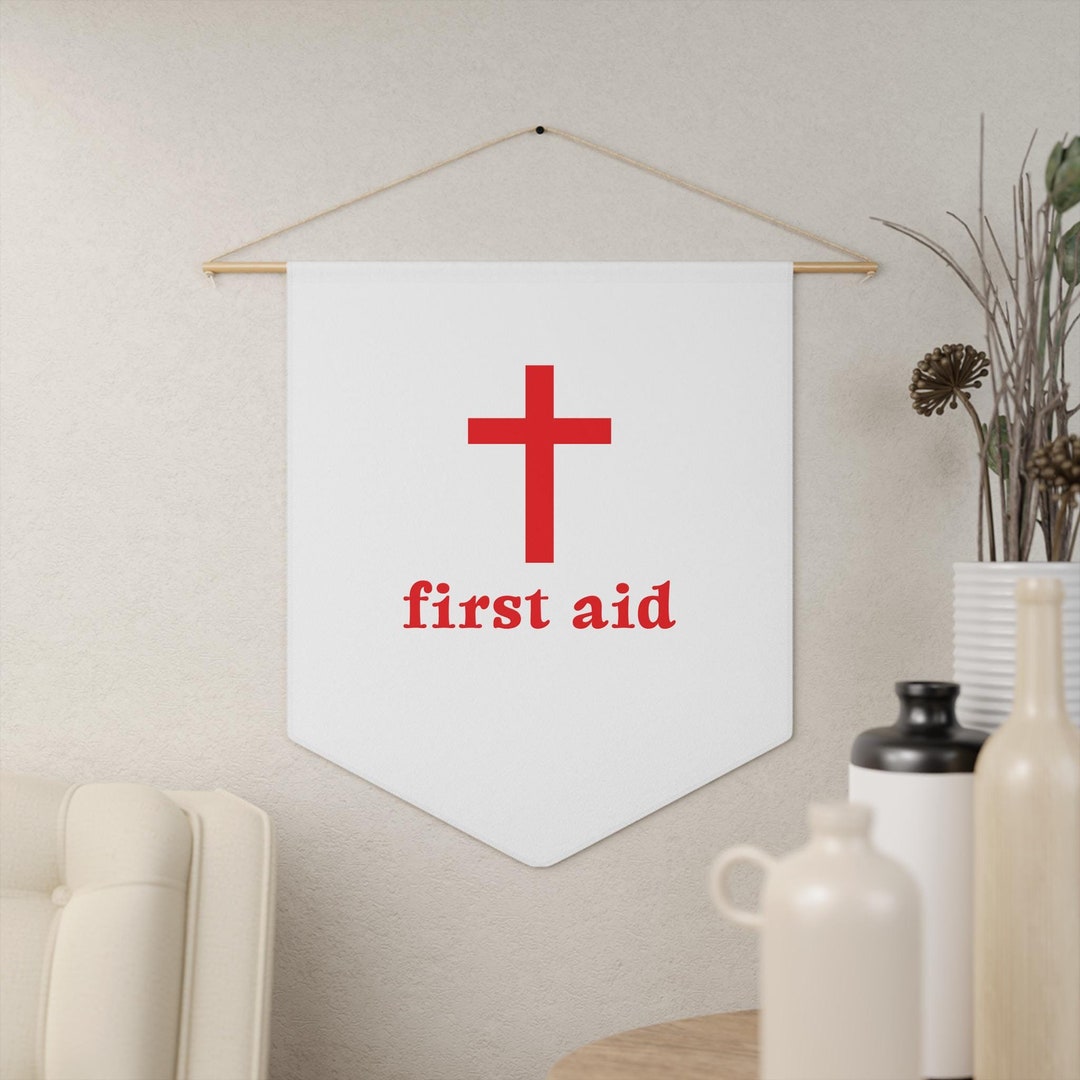 Drapeau mural | Jésus Premiers Secours | Décoration intérieure ...