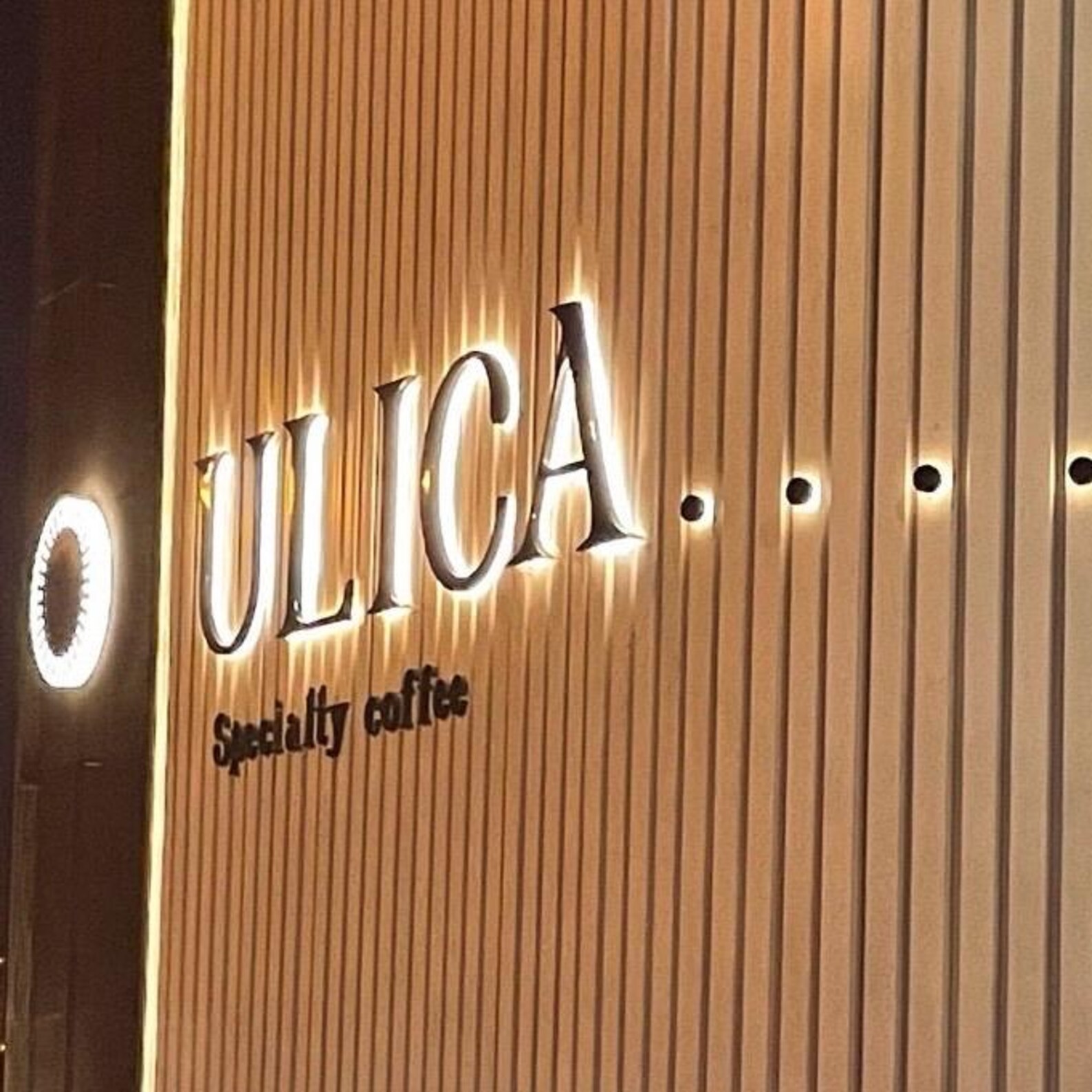Custom LED Backlit Business Sign, Metal Logo, Acrylic Sign - Etsy