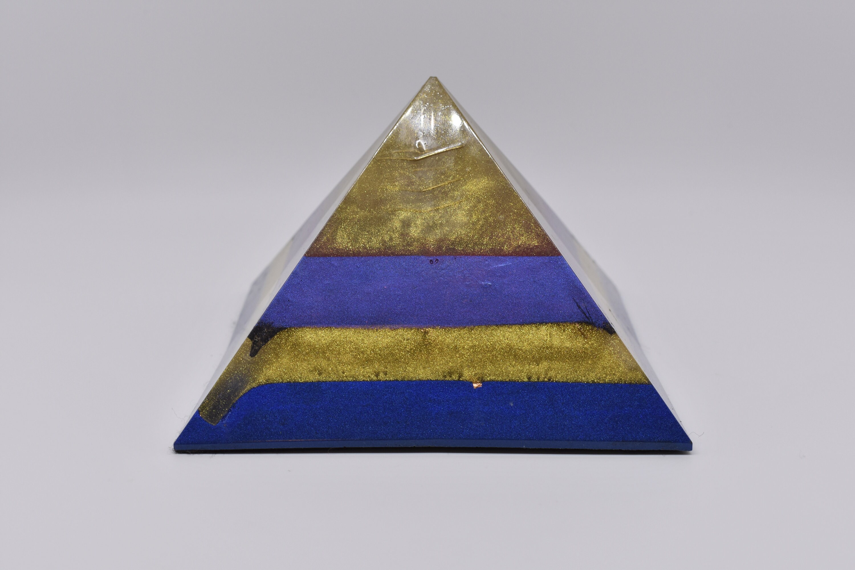 8-sided Pyramid of Lemurian Quartz Selenite Rods Mica - Etsy