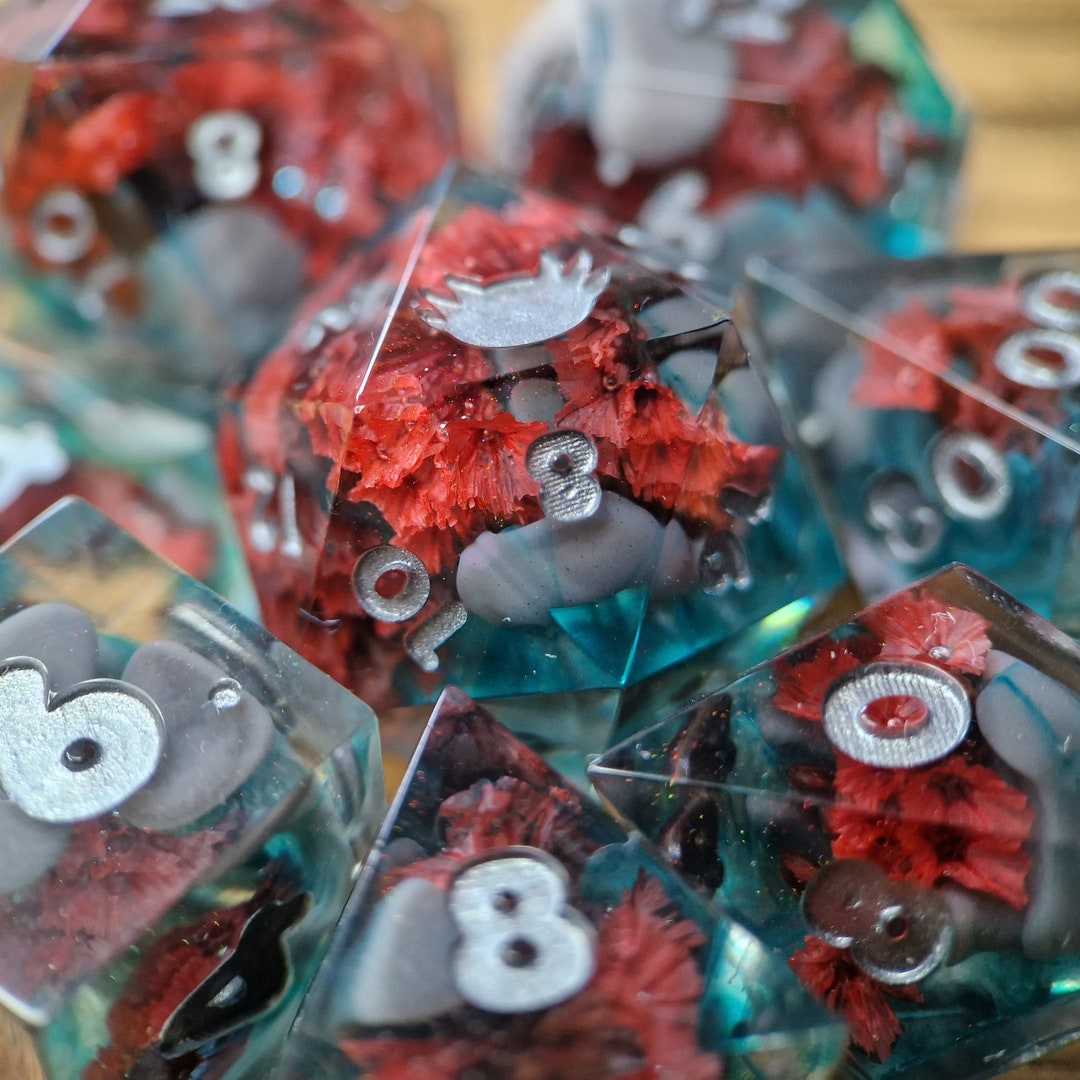 SHADOWCURSED LANDS Handmade D&D Dice Set, Sharp Edge Resin Dice Set ...