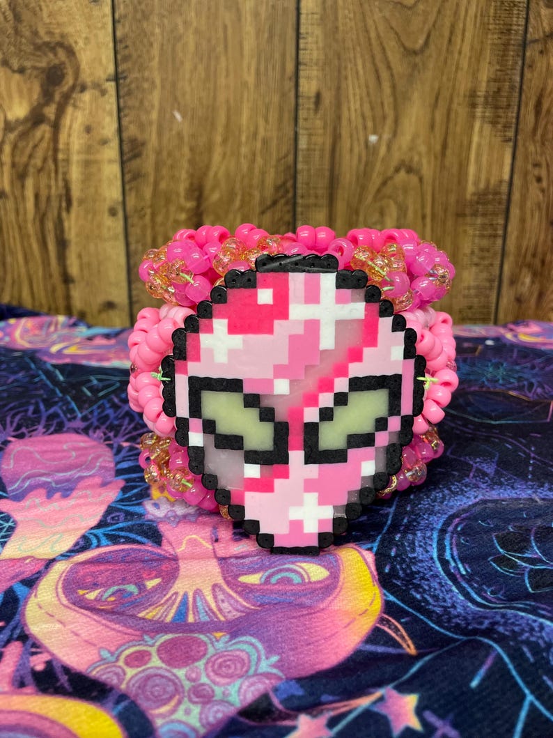 Spaced Out Bubble Gum Alien Rotating Cuff - Etsy