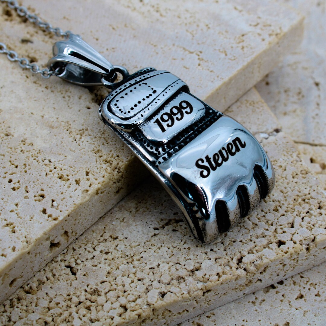 Personalized Boxing Glove Necklace, Boxer Jewelry, MMA Pendant - Etsy