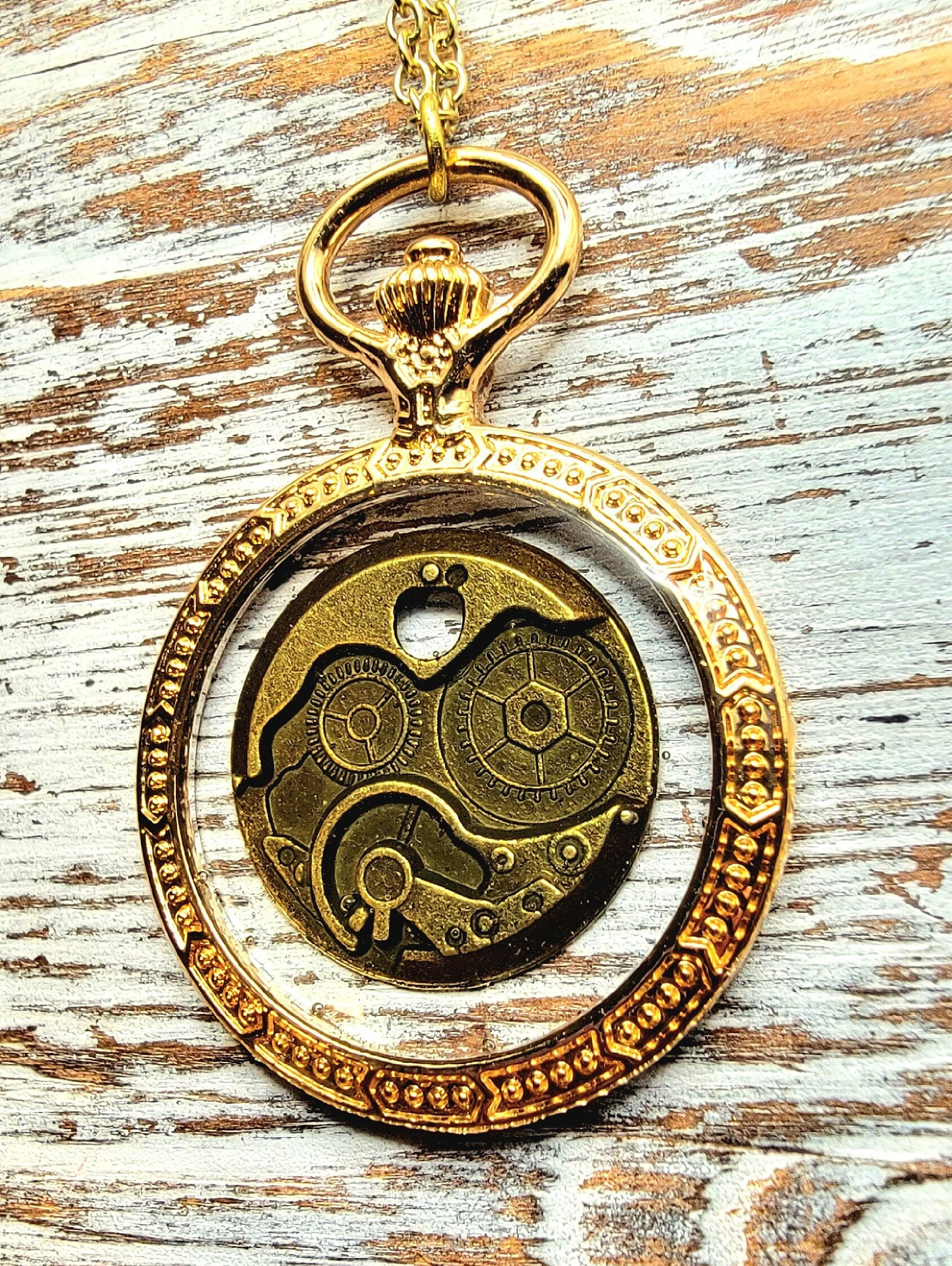 Elegant Victorian Style Steampunk Gear in Antique Bronze Necklace ...