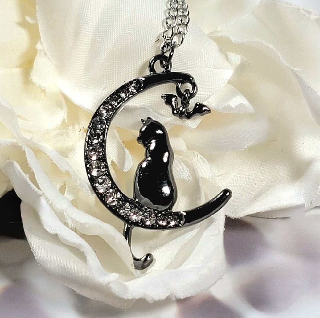Mystical Cat & Moon Necklace, Feline Elegance on a Shimmering Crescent ...