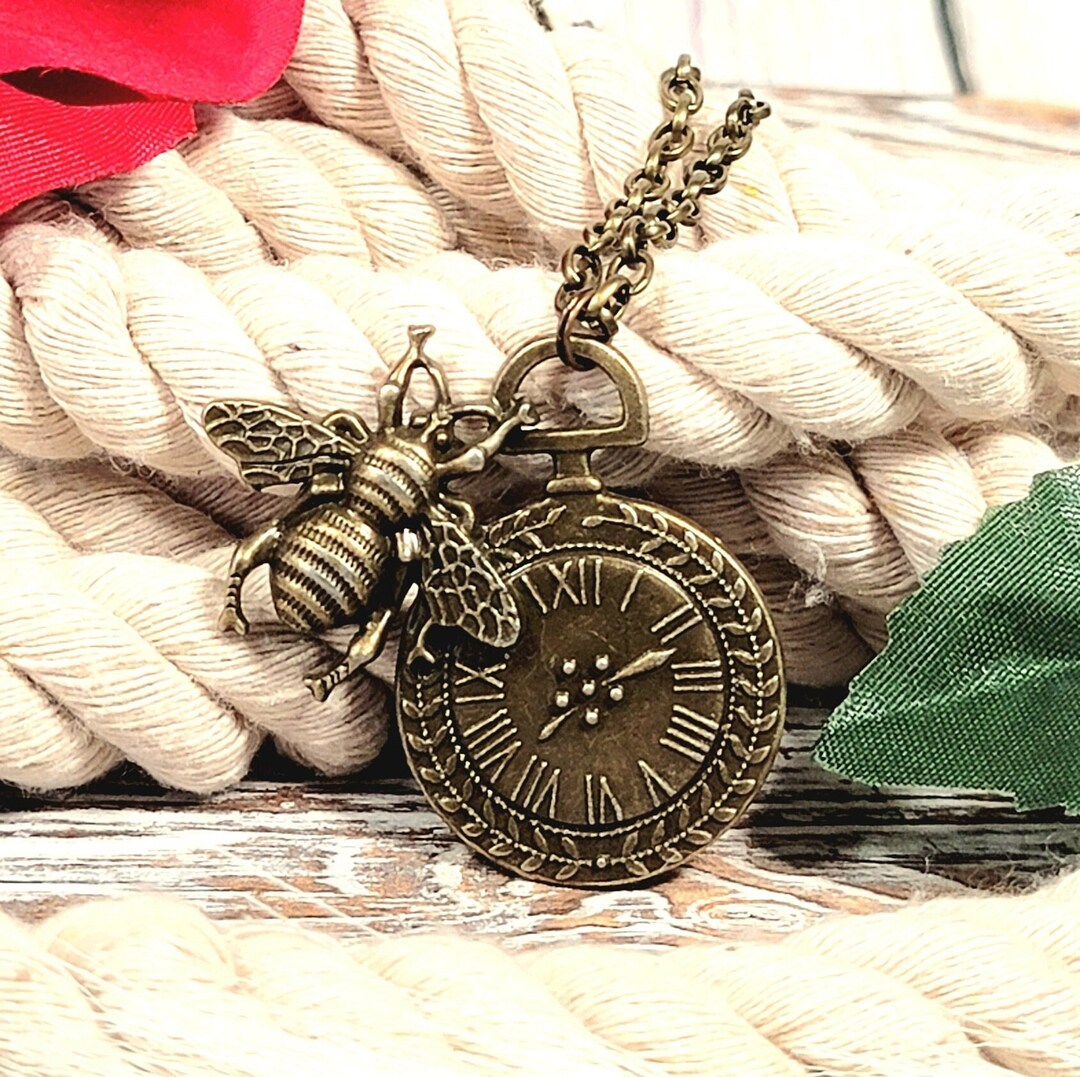 Timekeeper Pendant W/ Bee Motif, Old-world Design, Perfect Gift for ...