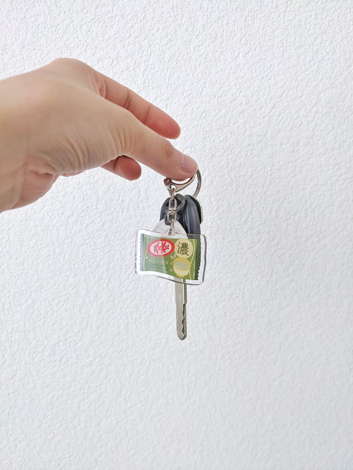 Matcha Kikat Keychain, Japanese Kitkat, Matcha Dessert, Kawaii Double ...