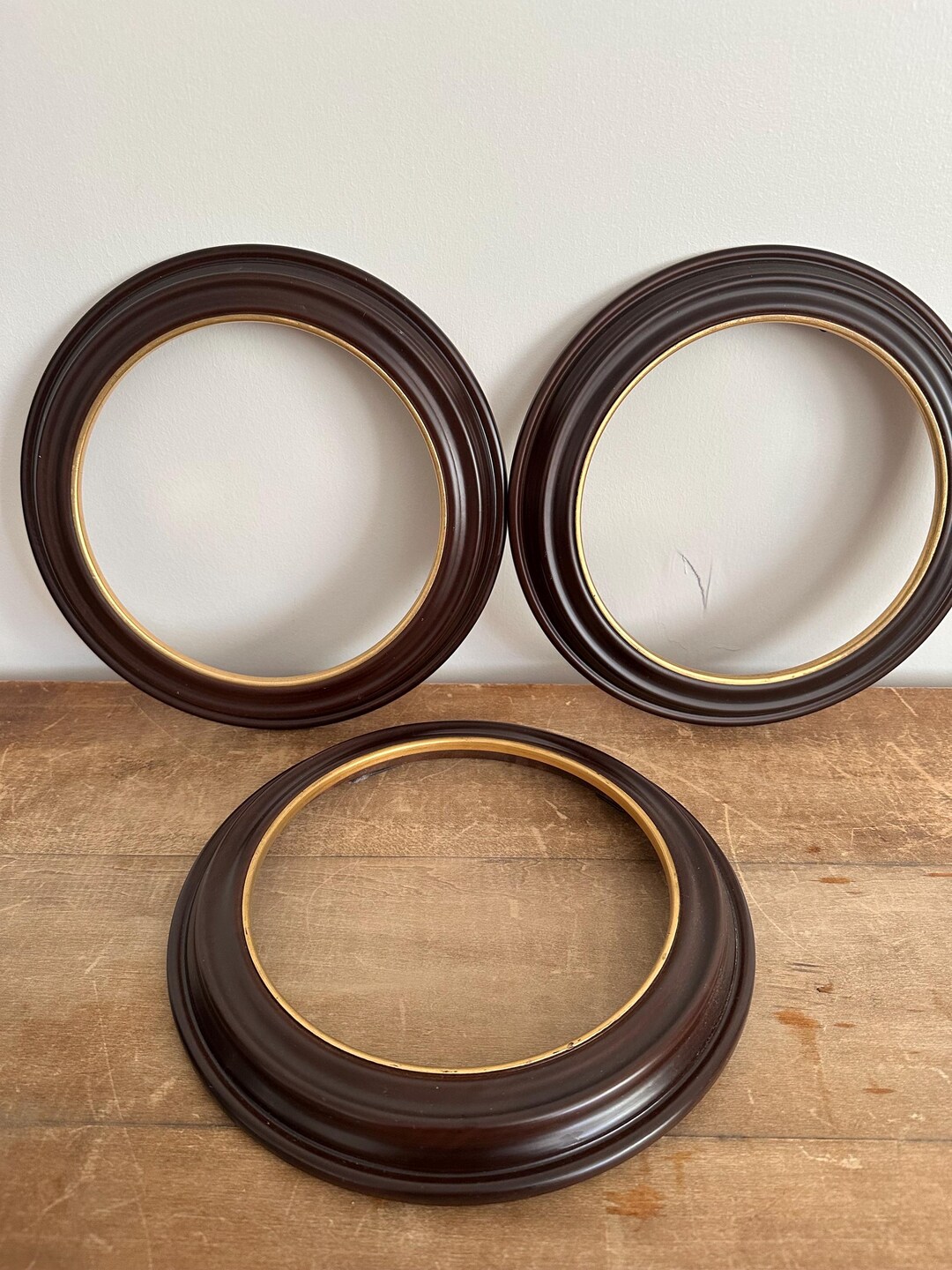 Vanhygan & Smythe Round Plate Frames Vintage Holds Plate 8. Lot of 5 ...