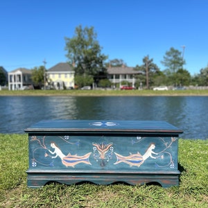 Example of My Work: Hand Painted Mermaid Chest - Etsy