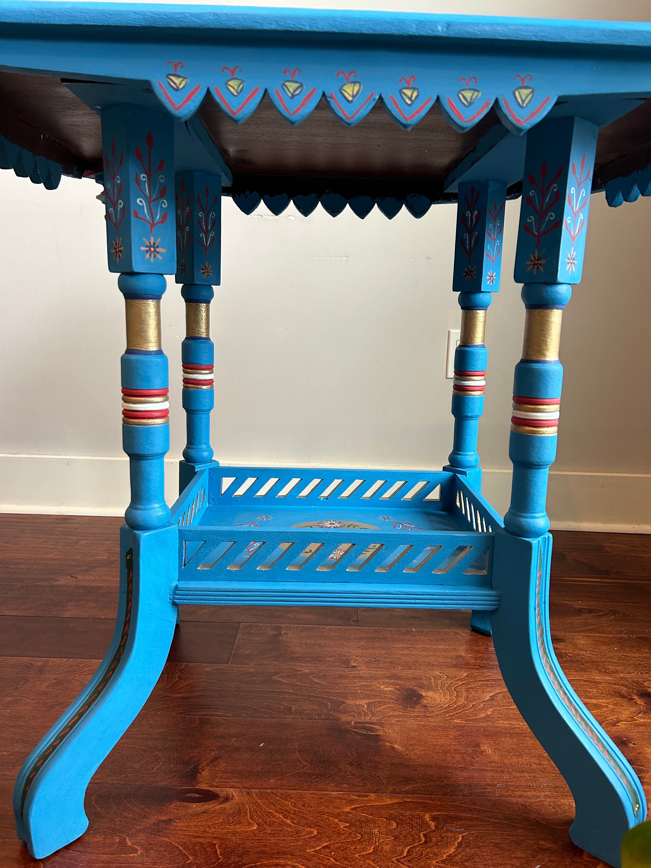 Hand-painted Eastlake Folk Art Table - Etsy