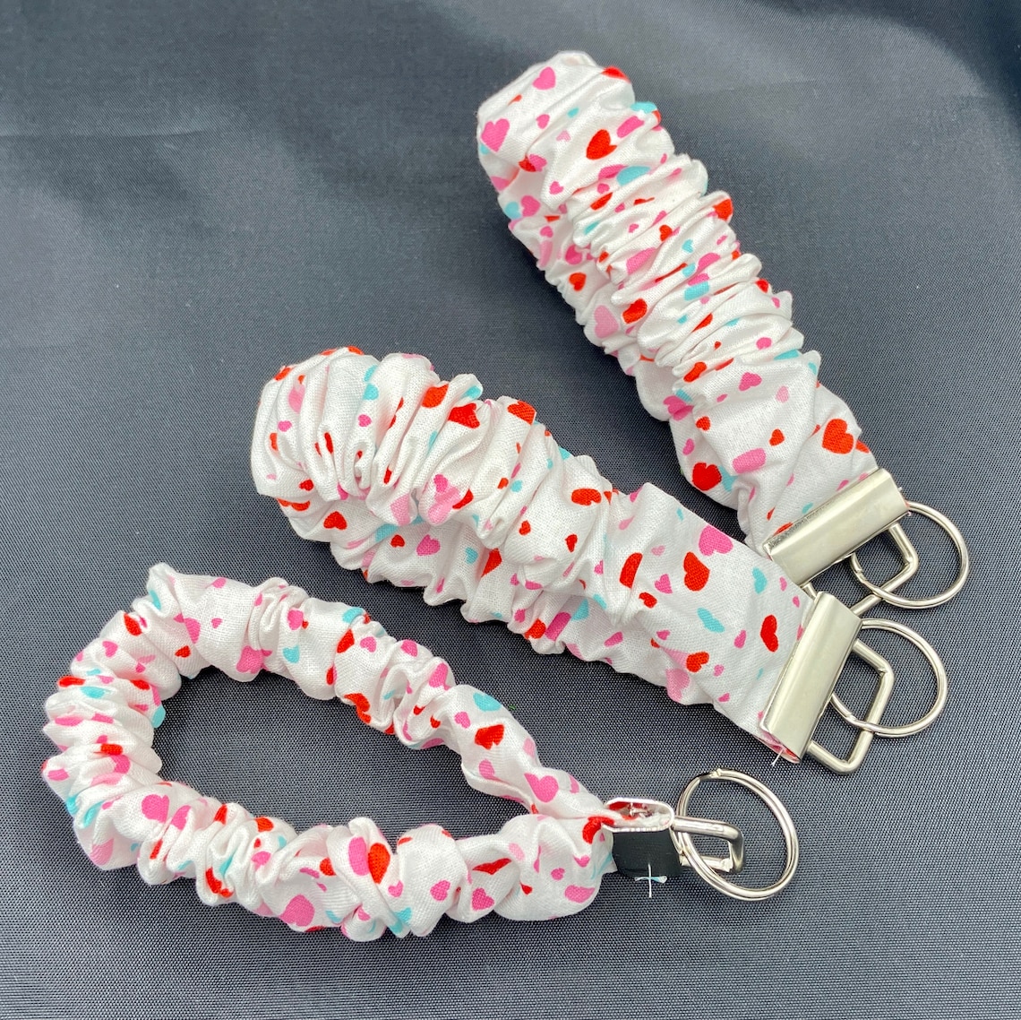 Scrunchie Keychain / Scrunchie Key Fob / Hearts Fabric / Wristlet ...