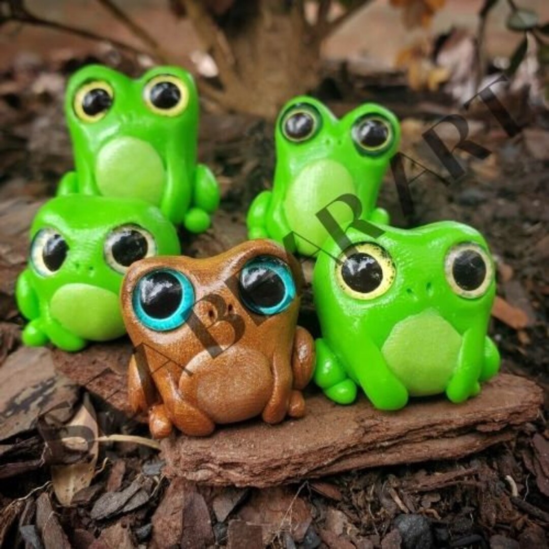 Handmade Clay Frogs and Toads - Etsy