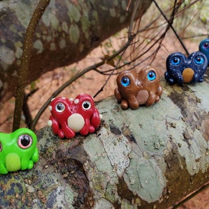 Handmade Clay Frogs and Toads - Etsy