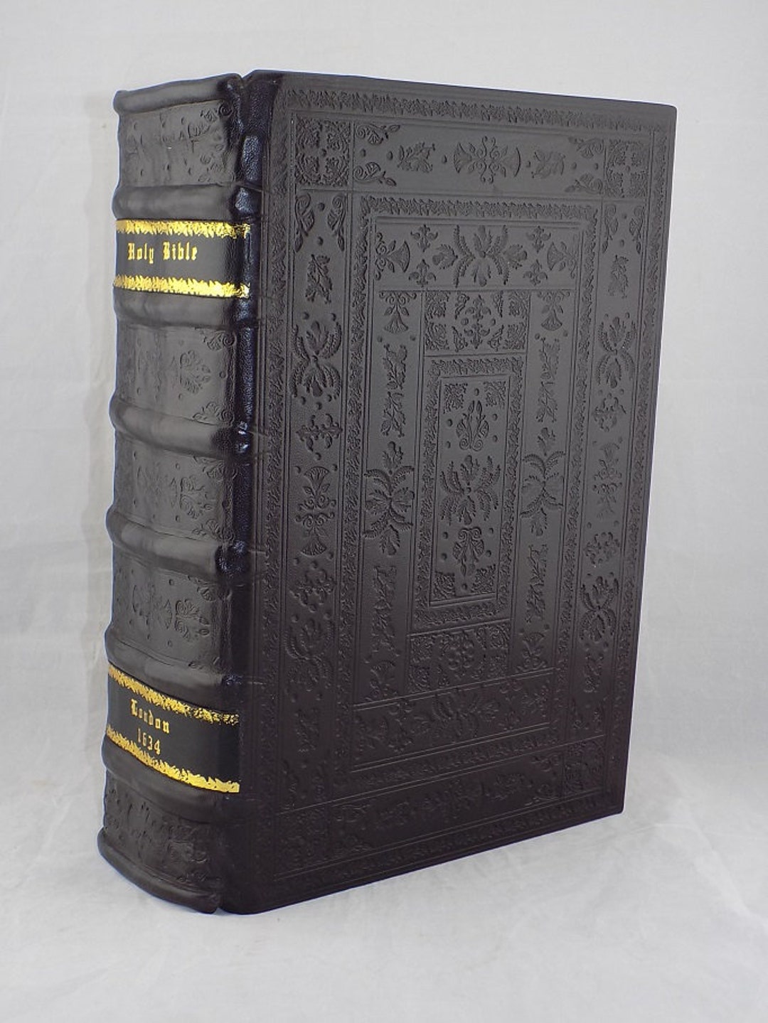 1611 King James Bible First Edition, Fourth Issue, Complete Text - Etsy