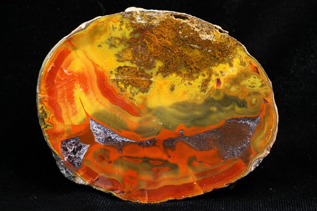Fighting Blood Agate, Lava Flow, Hebei, China - Etsy