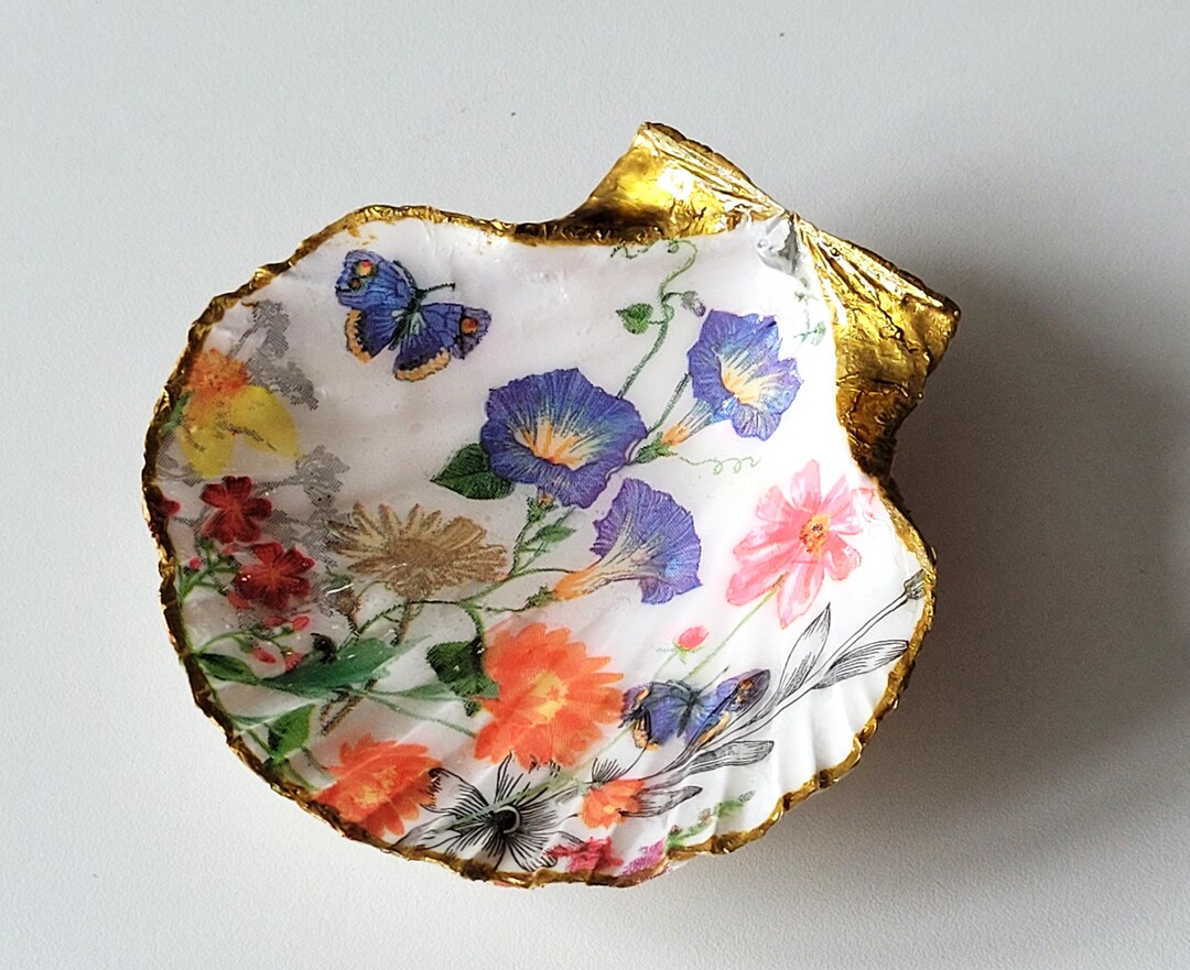 Decorated Scallop Shell, Flower Motif, Wild Flowers - Etsy UK