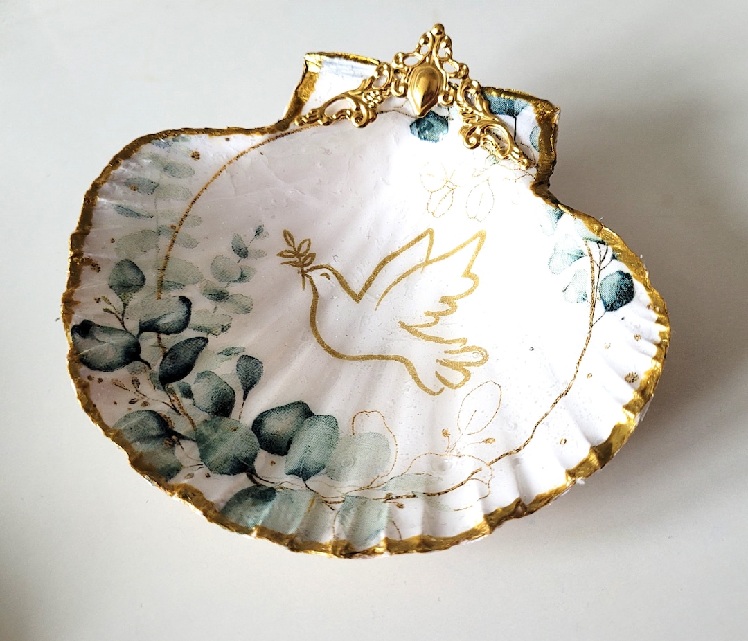 Decorated Scallop Shell, Dove of Peace, 13 Cm, Christmas Decoration - Etsy