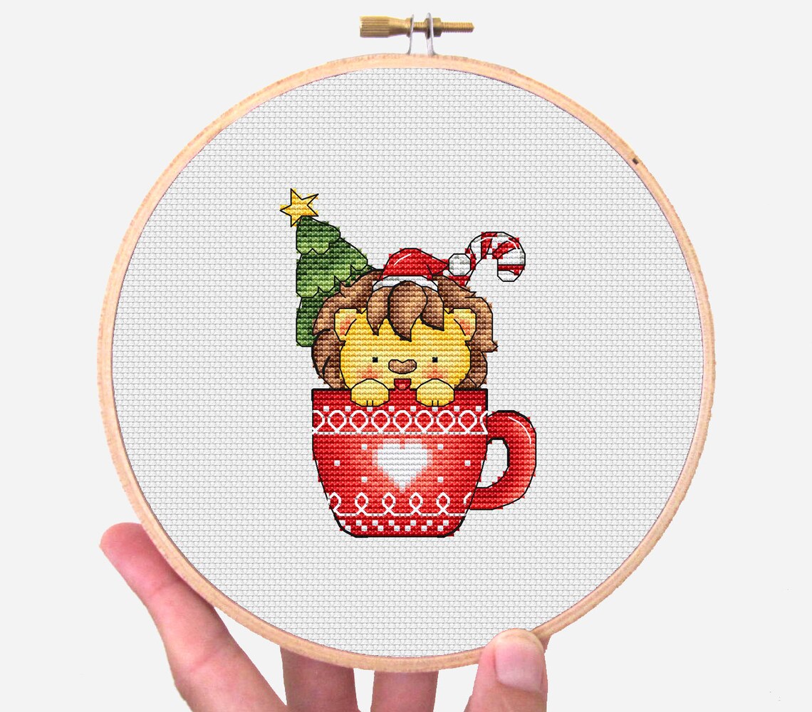 Christmas Lion Cup Cross Stitch Pattern (PDF Download) - Etsy