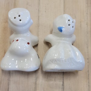 Vintage Vantellingen Dutch Boy and Girl Salt and Pepper Shakers ...