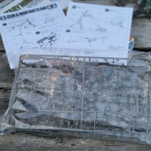 Tamiya Military Miniatures 35086, US Gun and Mortar Team Set 1/35 Scale ...