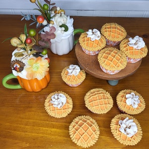 Fall, Autumn, Thanksgiving Mini Cupcakes, Pumpkin Spice, Farmhouse ...