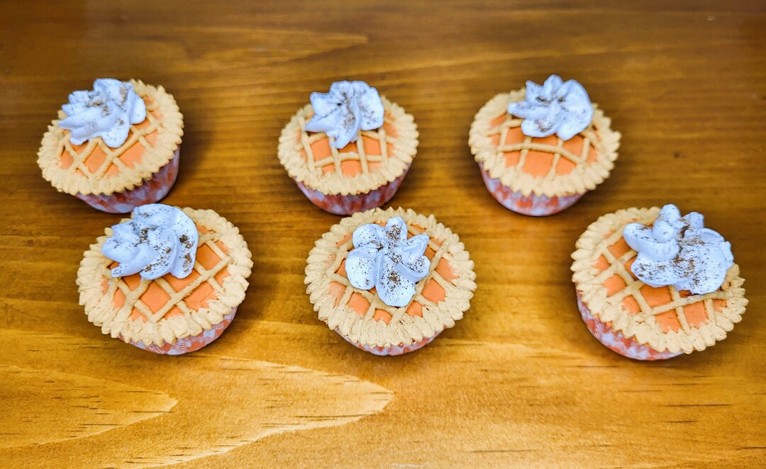 Fall, Autumn, Thanksgiving Mini Cupcakes, Pumpkin Spice, Farmhouse ...