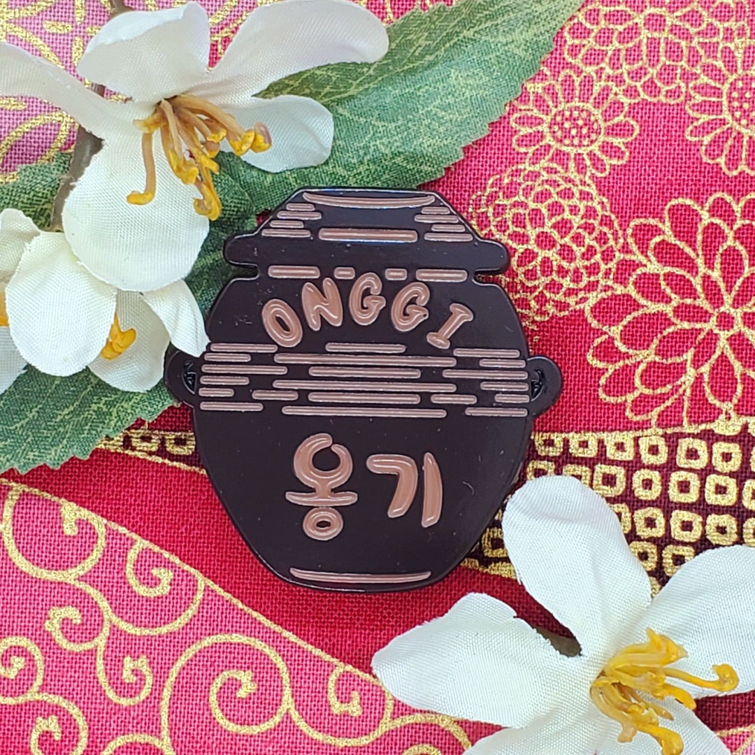 Onggi (옹기) Korean Earthenware Pot Pottery Enamel Pin - Etsy