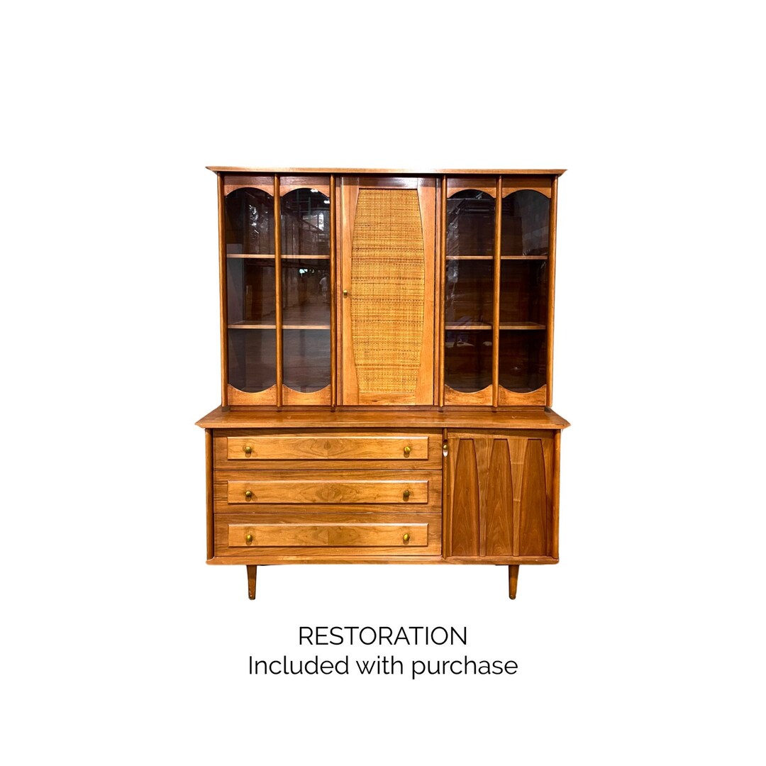 Young Manufacturing Vintage Mid Century Modern 2 Piece China Hutch C ...