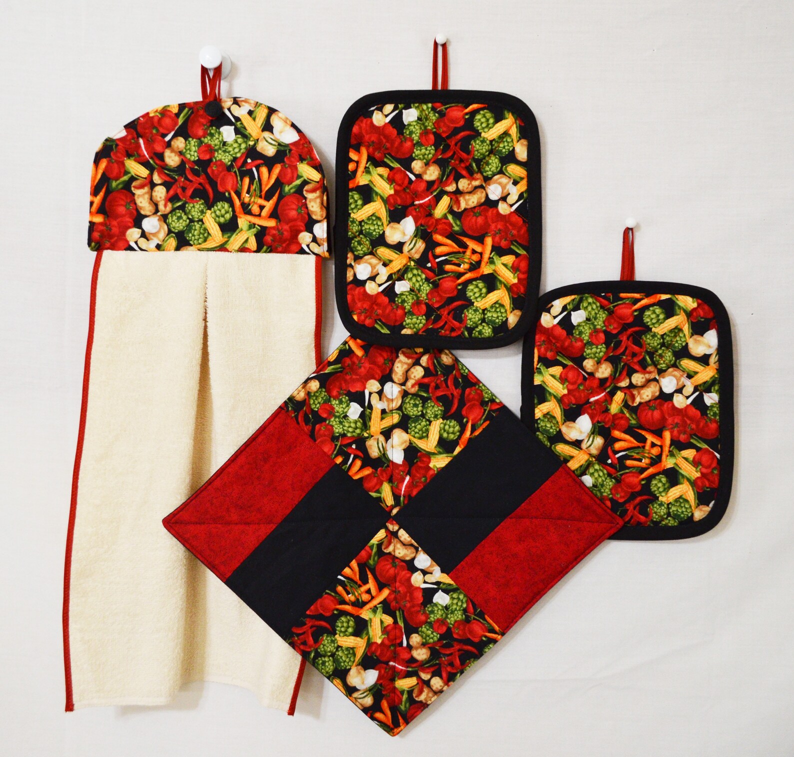 Sewing Machine Pattern Kitchen Set Including Hanging Towel - Etsy