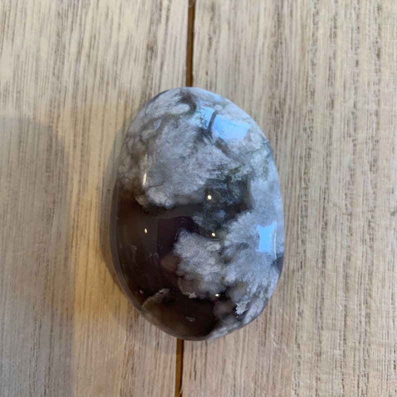 Black Flower Agate Palm Stones - Etsy