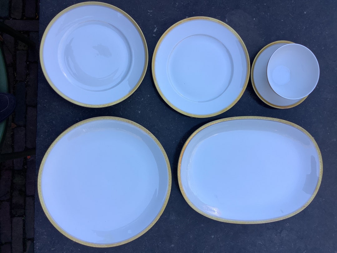 Thomas Germany White With Gold for Buss Bruxelles Set of 5. - Etsy