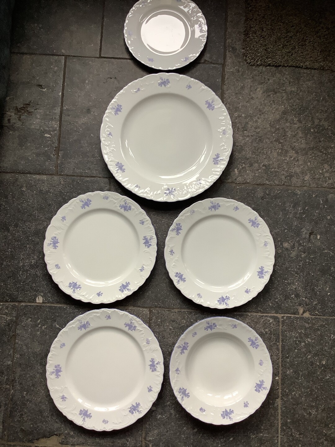 Collection Prestige Porcelaine Fine Set of 5 Plates and a Bowl. - Etsy