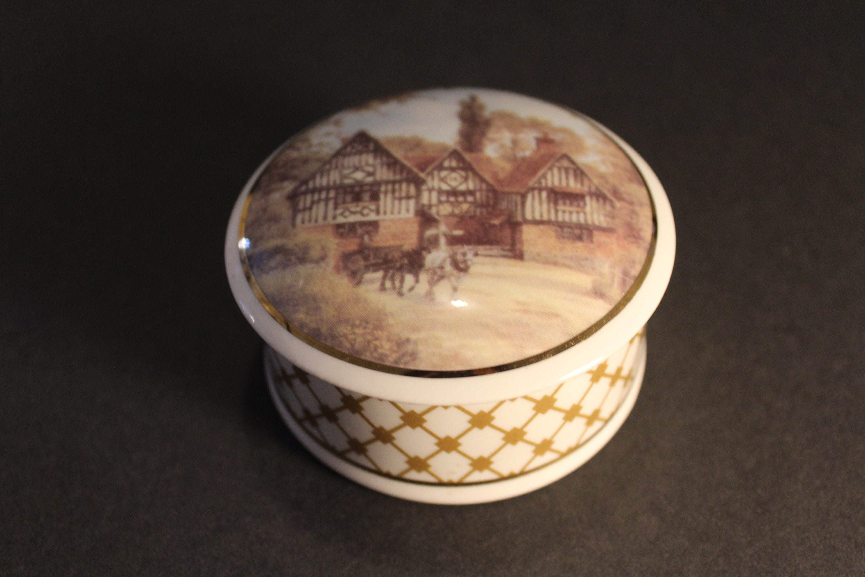 Tudor Cottage Horse and Carriage Round Covered Trinket Box Falcon China ...