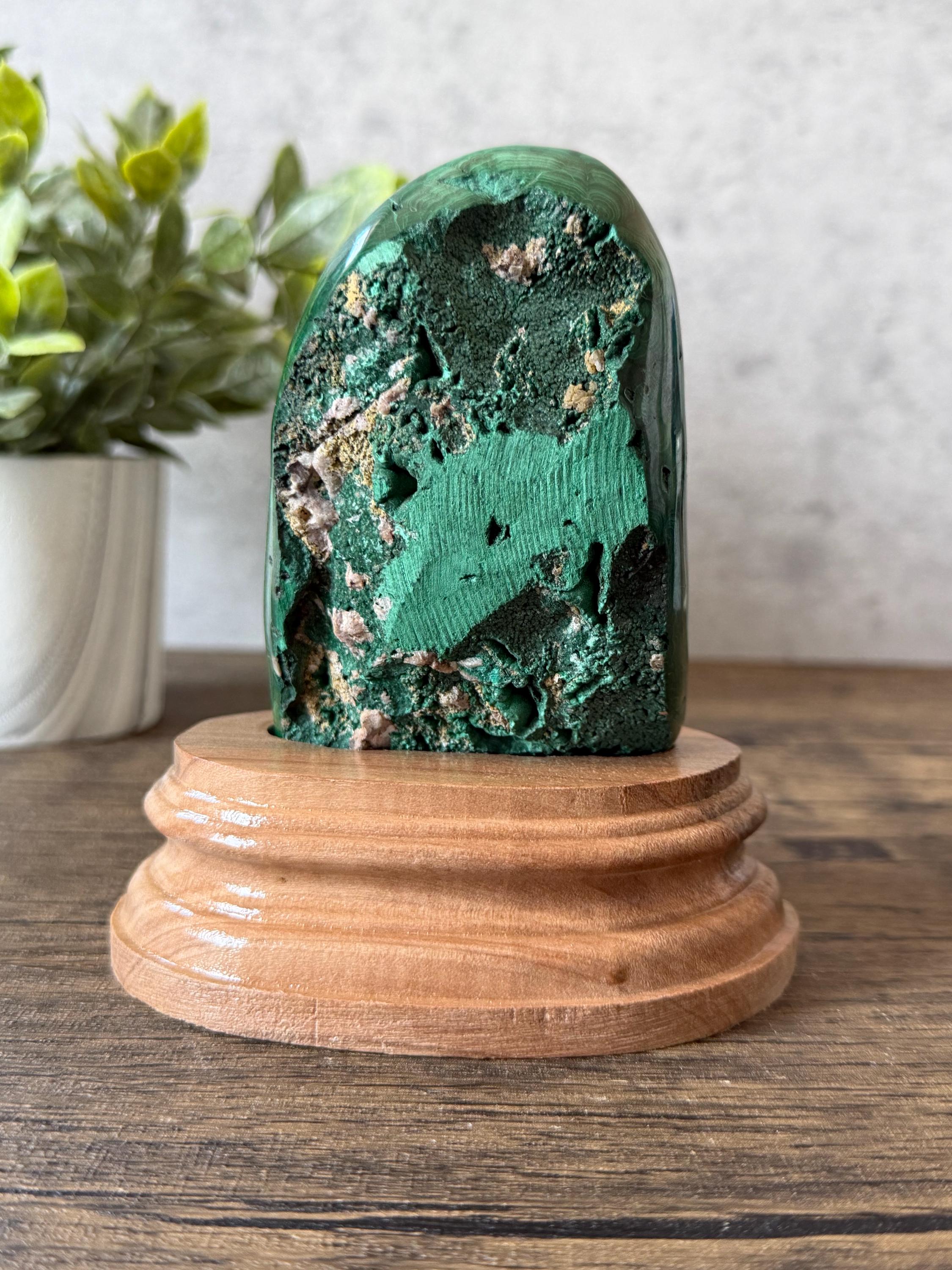 Malachite Freeform With Stand | Natural Malachite Statement Crystal ...