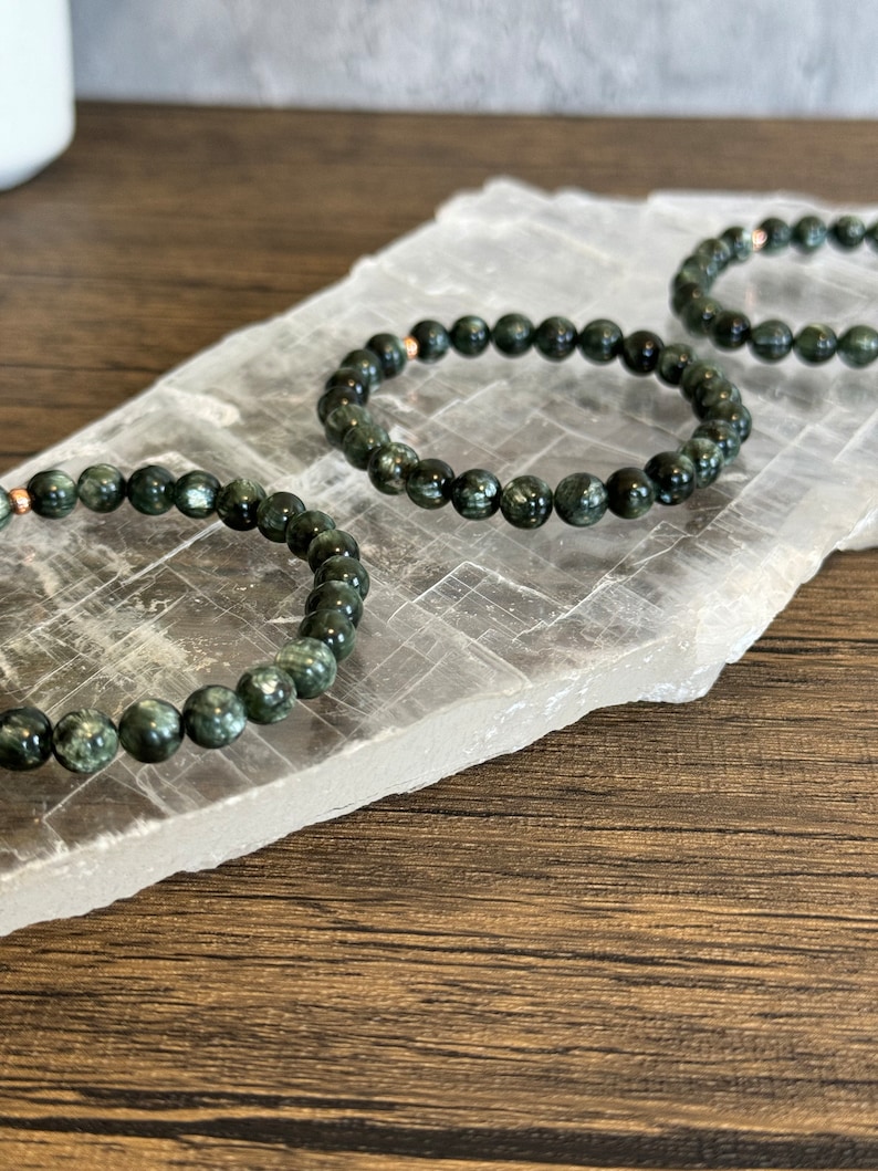 Handmade Seraphinite Bracelet Green Gemstone , Energy Healing Crystal ...