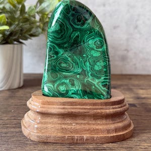 Malachite Freeform With Stand | Natural Malachite Statement Crystal ...